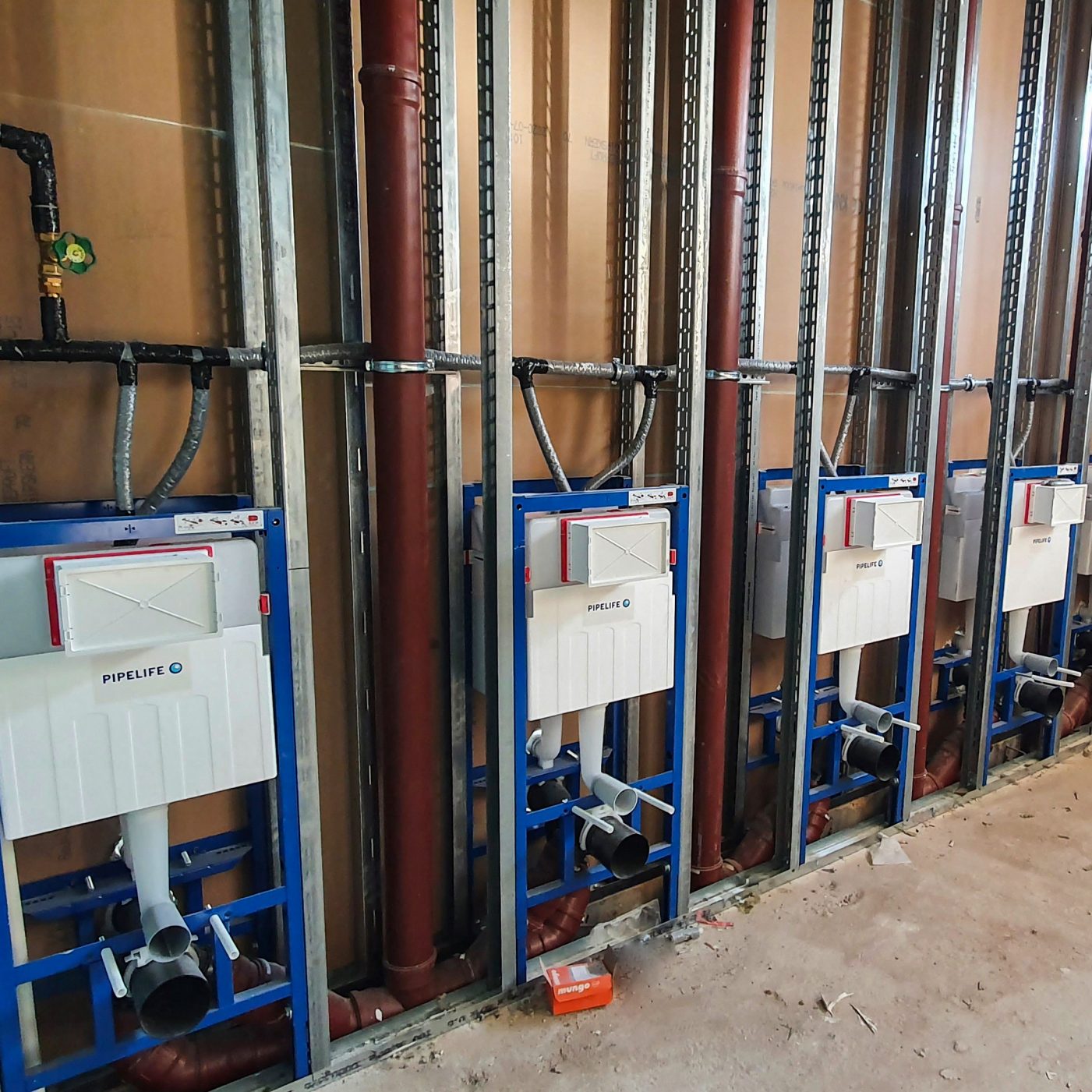 First large-scale application of Pipelife’s new WC cistern systems in ...